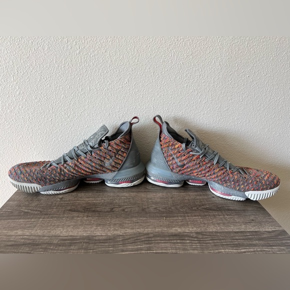 Nike | Shoes | Used Nike Lebron 6s 2 20 | Poshmark